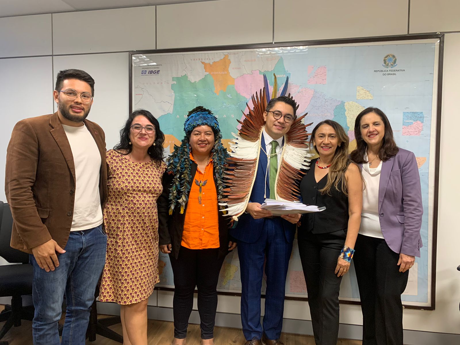 Parceria: Flacso Brasil e Ministério dos Povos Indígenas assinam plano ...